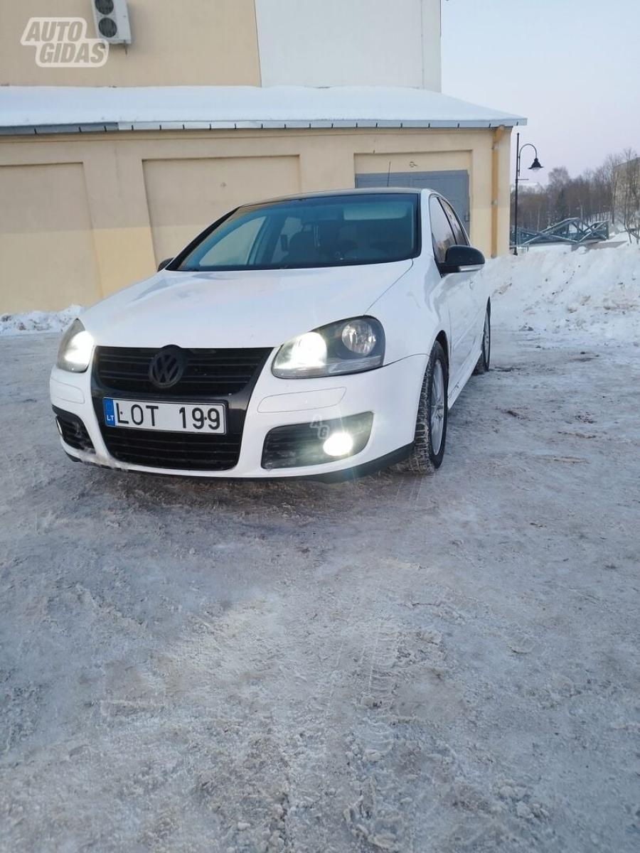 Volkswagen Golf 2005 Viļņa, ar dzinēja tilpumu 1.90 L un nobraukumu 422 tūkst. km par 1650 €, foto 2 vietnē AUTOMOTO.COM.LV