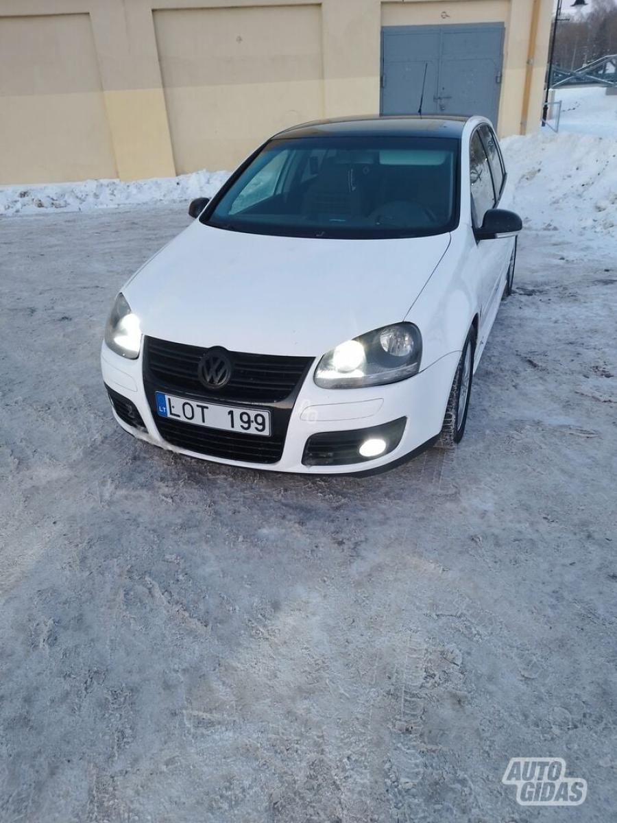 Volkswagen Golf 2005 Viļņa, ar dzinēja tilpumu 1.90 L un nobraukumu 422 tūkst. km par 1650 €, foto 3 vietnē AUTOMOTO.COM.LV