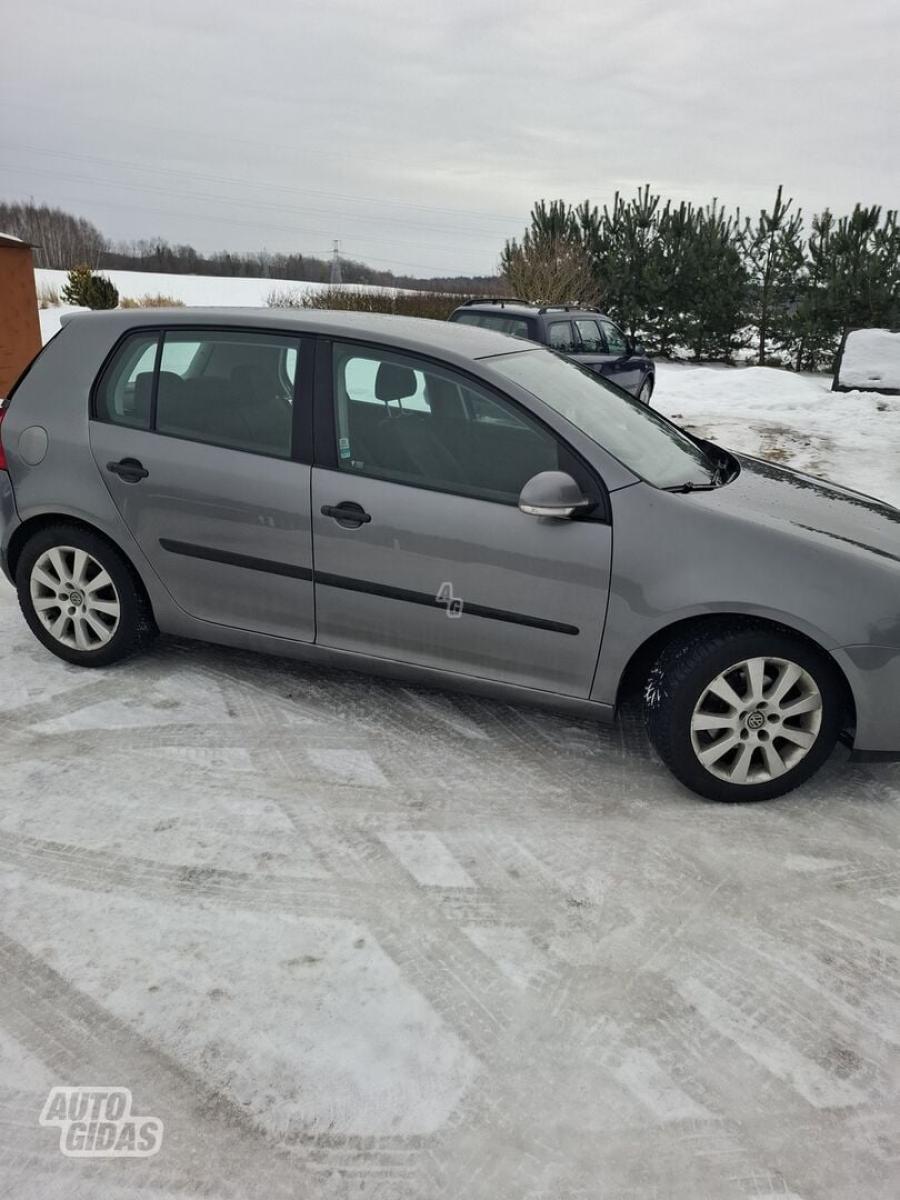 Volkswagen Golf 2005 Elektrėnai, ar dzinēja tilpumu 1.60 L un nobraukumu 345 tūkst. km par 1450 €, foto 8 vietnē AUTOMOTO.COM.LV