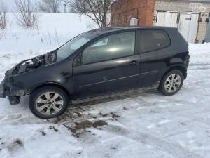 Volkswagen Golf 2005 Panevēža, ar dzinēja tilpumu 1.90 L un nobraukumu 260 tūkst. km par 350 €, foto  vietnē AUTOMOTO.COM.LV