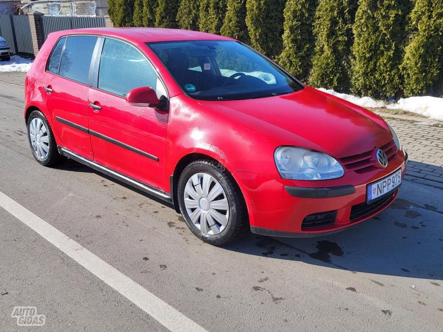 Volkswagen Golf 2005 Radviliškis, ar dzinēja tilpumu 2.00 L un nobraukumu 2 tūkst. km par 1100 €, foto 2 vietnē AUTOMOTO.COM.LV