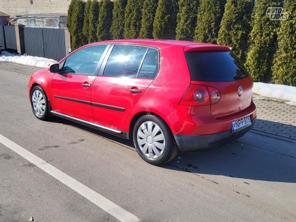 Volkswagen Golf 2005 Radviliškis, ar dzinēja tilpumu 2.00 L un nobraukumu 2 tūkst. km par 1100 €, foto 6 vietnē AUTOMOTO.COM.LV