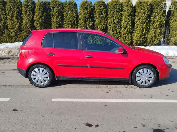 Volkswagen Golf 2005 Radviliškis, ar dzinēja tilpumu 2.00 L un nobraukumu 2 tūkst. km par 1100 €, foto 8 vietnē AUTOMOTO.COM.LV