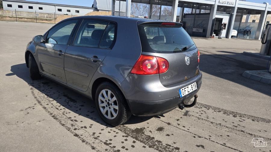 Volkswagen Golf 2005 in Prienai, with an engine capacity of 1.90 L and mileage of 354 thousand km for 850 €, photo 2 on AUTOMOTO.COM.LV