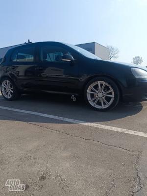 Volkswagen Golf 2005 Marijampole, ar dzinēja tilpumu 1.90 L un nobraukumu 363 tūkst. km par 1800 €, foto 2 vietnē AUTOMOTO.COM.LV