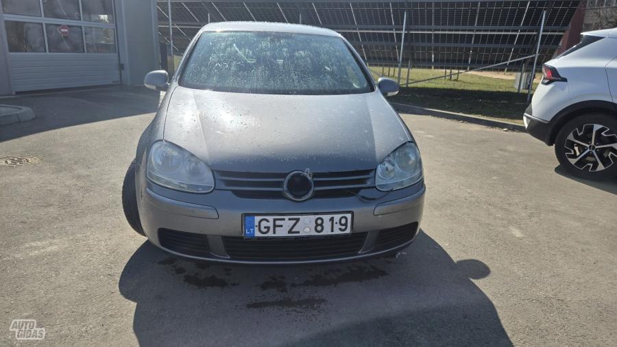 Volkswagen Golf 2005 Prienai, ar dzinēja tilpumu 1.90 L un nobraukumu 335 tūkst. km par 550 €, foto 4 vietnē AUTOMOTO.COM.LV