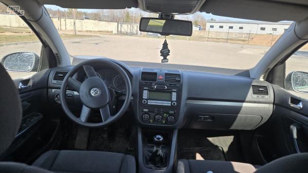 Volkswagen Golf 2005 Prienai, ar dzinēja tilpumu 1.90 L un nobraukumu 335 tūkst. km par 550 €, foto 5 vietnē AUTOMOTO.COM.LV