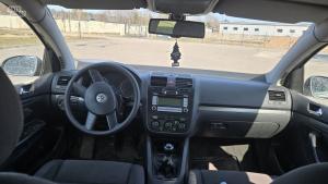 Volkswagen Golf 2005 Prienai, ar dzinēja tilpumu 1.90 L un nobraukumu 335 tūkst. km par 550 €, foto 5 vietnē AUTOMOTO.COM.LV