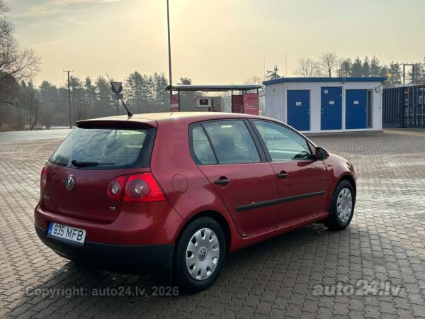 Volkswagen Golf 2005 Narva, ar dzinēja tilpumu 1.60 L un nobraukumu 155 tūkst. km par 999 €, foto 4 vietnē AUTOMOTO.COM.LV