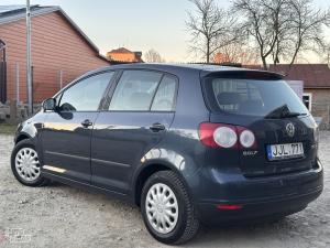 Volkswagen Golf 2005 in Kaisiadorys, with an engine capacity of 2.00 L and mileage of 279 thousand km for 1700 €, photo 4 on AUTOMOTO.COM.LV