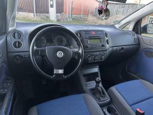 Volkswagen Golf 2005 in Kaisiadorys, with an engine capacity of 2.00 L and mileage of 279 thousand km for 1700 €, photo 10 on AUTOMOTO.COM.LV