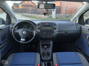 Volkswagen Golf 2005 in Kaisiadorys, with an engine capacity of 2.00 L and mileage of 279 thousand km for 1700 €, photo 12 on AUTOMOTO.COM.LV