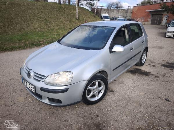 Volkswagen Golf 2005 in Vilnius, with an engine capacity of 1.90 L and mileage of 254 thousand km for 830 €, photo 1 on AUTOMOTO.COM.LV