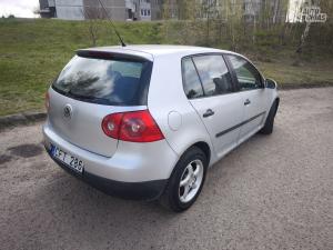 Volkswagen Golf 2005 Viļņa, ar dzinēja tilpumu 1.90 L un nobraukumu 254 tūkst. km par 830 €, foto 5 vietnē AUTOMOTO.COM.LV