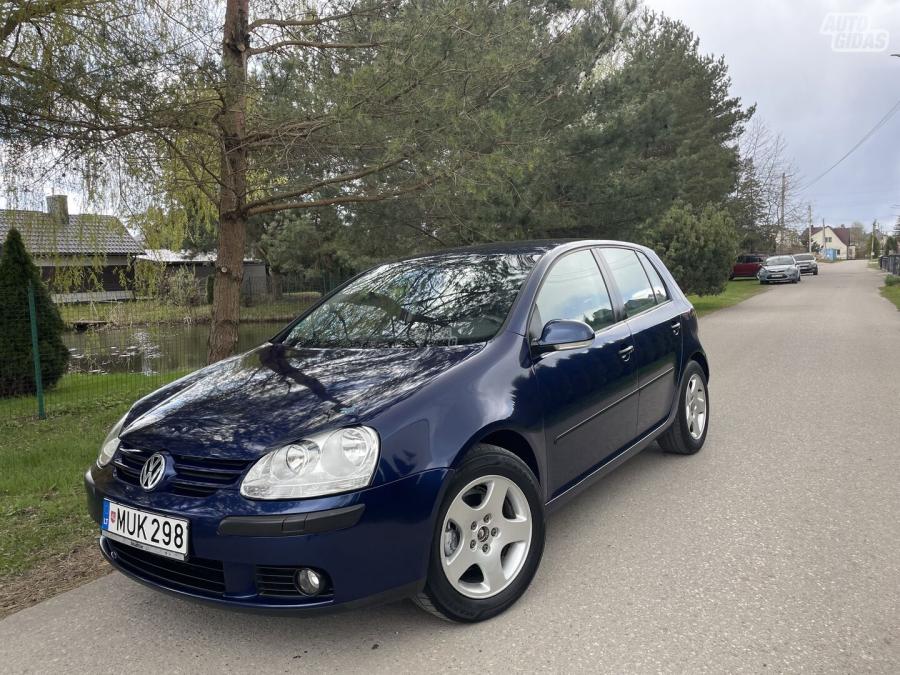 Volkswagen Golf 2005 Kauņa, ar dzinēja tilpumu 1.90 L un nobraukumu 290 tūkst. km par 1750 €, foto 5 vietnē AUTOMOTO.COM.LV