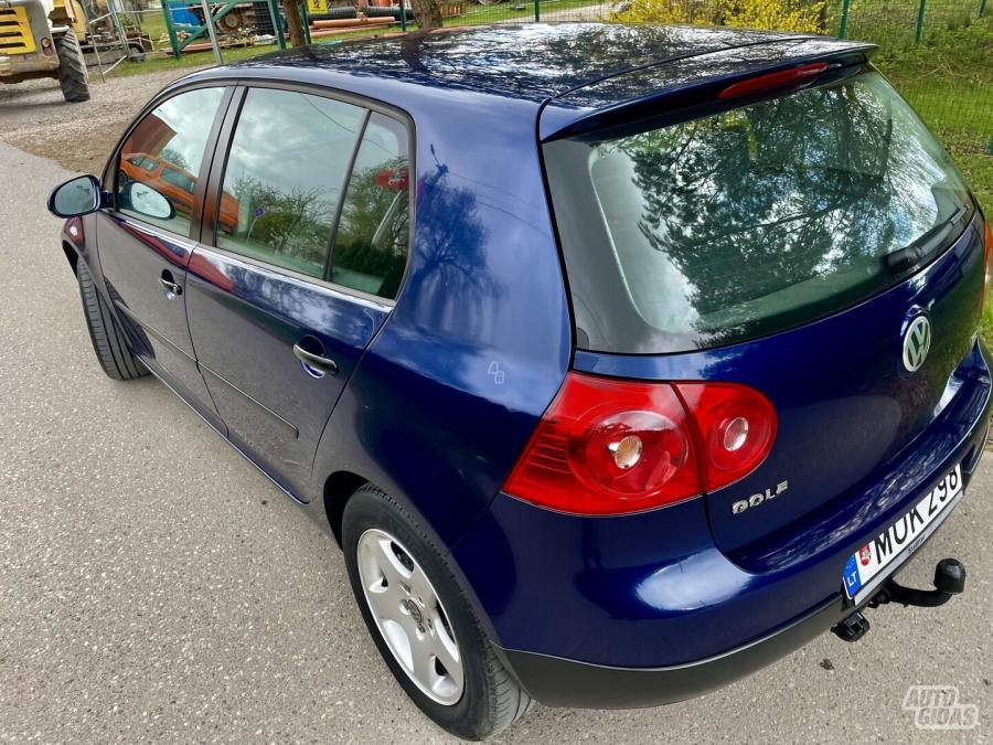 Volkswagen Golf 2005 Kauņa, ar dzinēja tilpumu 1.90 L un nobraukumu 290 tūkst. km par 1750 €, foto 6 vietnē AUTOMOTO.COM.LV