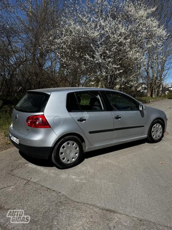 Volkswagen Golf 2005 in Siauliai, with an engine capacity of 1.90 L and mileage of 360 thousand km for 1650 €, photo 3 on AUTOMOTO.COM.LV