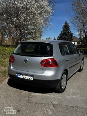 Фольксваген Гольф 2005 в Шяуляй, объемом двигателя 1.90 л и пробегом 360 тыс. км за 1650 €, фото 5 на AUTOMOTO.COM.LV