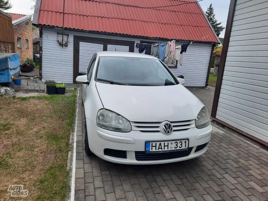 Фольксваген Гольф 2005 в Паневежис, объемом двигателя 1.90 л и пробегом 340 тыс. км за 2350 €, фото 1 на AUTOMOTO.COM.LV