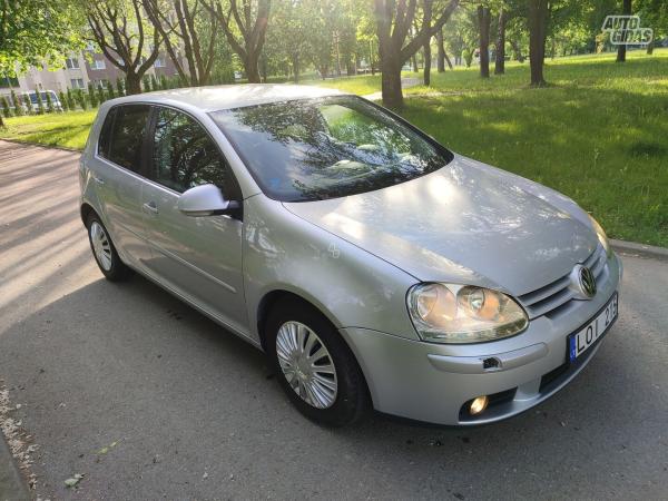 Volkswagen Golf 2005 in Ukmerge, with an engine capacity of 2.00 L and mileage of 282 thousand km for 2350 €, photo 2 on AUTOMOTO.COM.LV