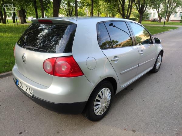 Volkswagen Golf 2005 in Ukmerge, with an engine capacity of 2.00 L and mileage of 282 thousand km for 2350 €, photo 4 on AUTOMOTO.COM.LV