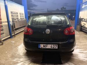 Volkswagen Golf 2005 Panevēža, ar dzinēja tilpumu 2.00 L un nobraukumu 350 tūkst. km par 1400 €, foto 6 vietnē AUTOMOTO.COM.LV