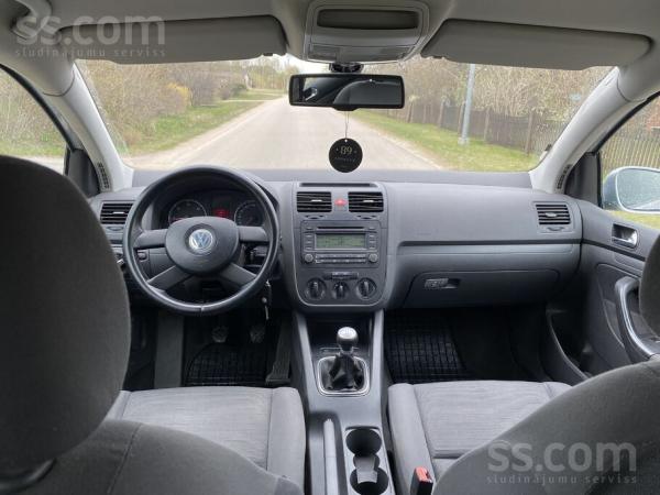 Фольксваген Гольф 2005 в Балви, объемом двигателя 1.90 л и пробегом 288 тыс. км за 2550 €, фото 7 на AUTOMOTO.COM.LV