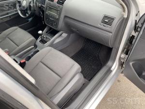Volkswagen Golf 2005 Balvi, ar dzinēja tilpumu 1.90 L un nobraukumu 288 tūkst. km par 2550 €, foto 13 vietnē AUTOMOTO.COM.LV