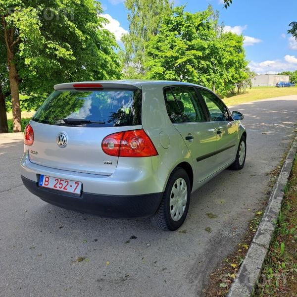 Volkswagen Golf 2005 Rēzekne, ar dzinēja tilpumu 1.90 L un nobraukumu 0 tūkst. km par 3500 €, foto 5 vietnē AUTOMOTO.COM.LV