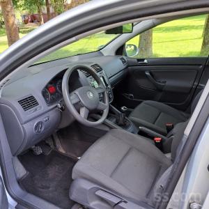 Volkswagen Golf 2005 Rēzekne, ar dzinēja tilpumu 1.90 L un nobraukumu 0 tūkst. km par 3500 €, foto 10 vietnē AUTOMOTO.COM.LV