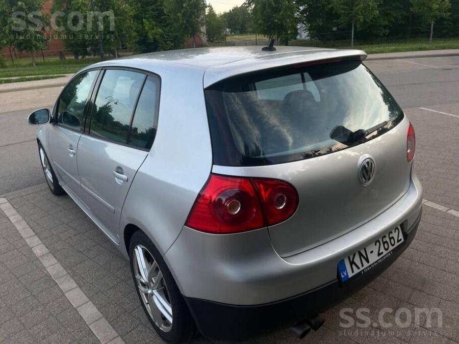 Volkswagen Golf 2005 Jūrmala, ar dzinēja tilpumu 2.00 L un nobraukumu 142 tūkst. km par 4500 €, foto 4 vietnē AUTOMOTO.COM.LV