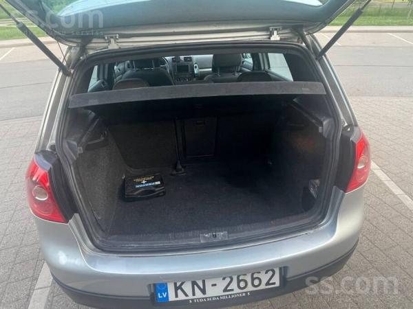 Volkswagen Golf 2005 in Jurmala, with an engine capacity of 2.00 L and mileage of 142 thousand km for 4500 €, photo 4 on AUTOMOTO.COM.LV