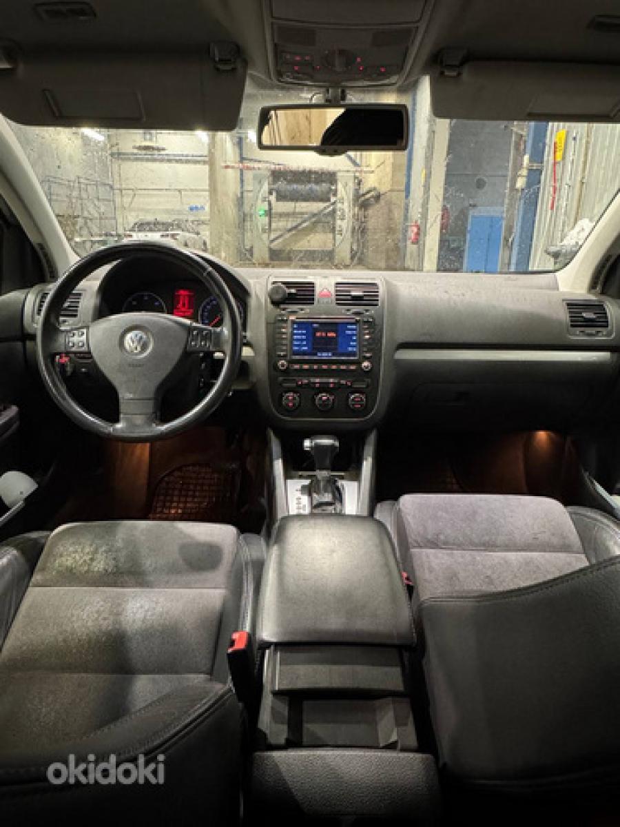 Volkswagen Golf 2005 Tallina, ar dzinēja tilpumu 0.10 L un nobraukumu 332 tūkst. km par 2399 €, foto 7 vietnē AUTOMOTO.COM.LV