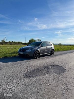 Volkswagen Golf 2005 Tallina, ar dzinēja tilpumu 0.10 L un nobraukumu 332 tūkst. km par 2399 €, foto 11 vietnē AUTOMOTO.COM.LV