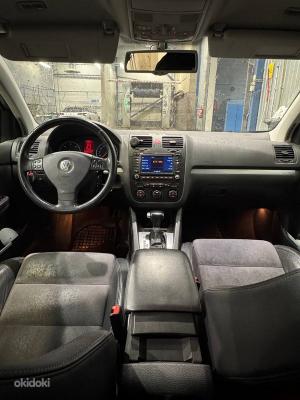 Volkswagen Golf 2005 Tallina, ar dzinēja tilpumu 0.10 L un nobraukumu 332 tūkst. km par 2399 €, foto 15 vietnē AUTOMOTO.COM.LV