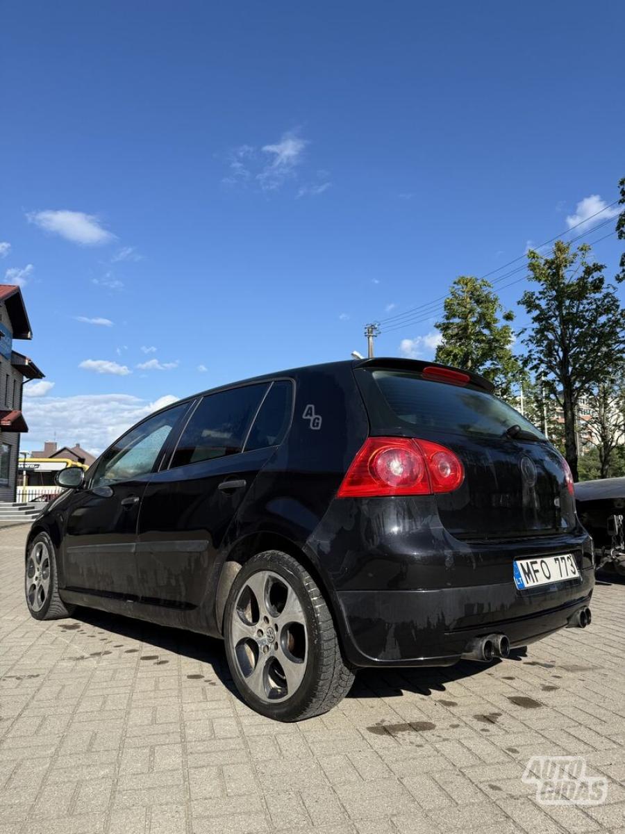 Volkswagen Golf 2005 in Kaunas, with an engine capacity of 1.90 L and mileage of 333 thousand km for 1200 €, photo 3 on AUTOMOTO.COM.LV