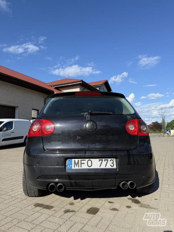 Volkswagen Golf 2005 Kauņa, ar dzinēja tilpumu 1.90 L un nobraukumu 333 tūkst. km par 1200 €, foto 5 vietnē AUTOMOTO.COM.LV