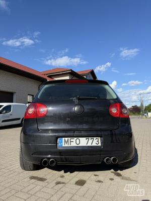 Volkswagen Golf 2005 in Kaunas, with an engine capacity of 1.90 L and mileage of 333 thousand km for 1200 €, photo 6 on AUTOMOTO.COM.LV