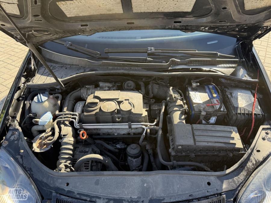 Volkswagen Golf 2005 in Kaunas, with an engine capacity of 1.90 L and mileage of 333 thousand km for 1200 €, photo 10 on AUTOMOTO.COM.LV