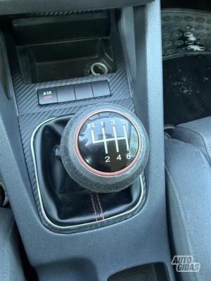 Volkswagen Golf 2005 in Kaunas, with an engine capacity of 1.90 L and mileage of 333 thousand km for 1200 €, photo 11 on AUTOMOTO.COM.LV