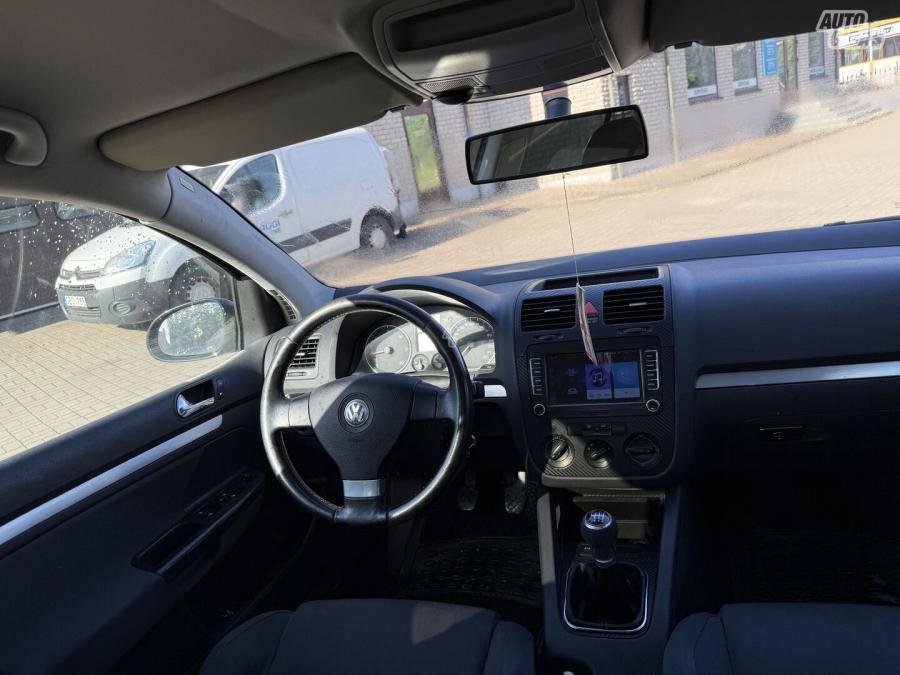Volkswagen Golf 2005 in Kaunas, with an engine capacity of 1.90 L and mileage of 333 thousand km for 1200 €, photo 14 on AUTOMOTO.COM.LV