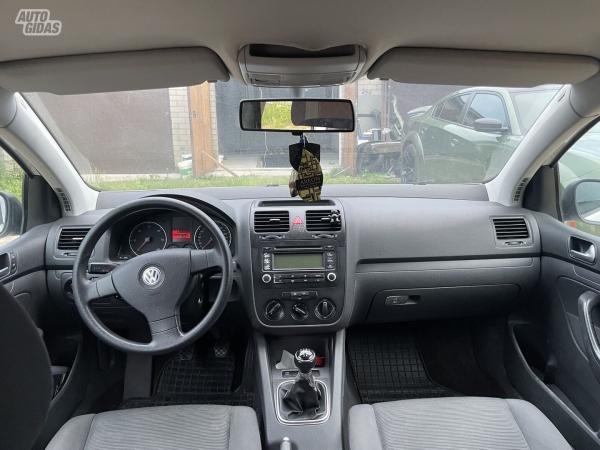Volkswagen Golf 2005 Viļņa, ar dzinēja tilpumu 1.90 L un nobraukumu 328 tūkst. km par 1000 €, foto 9 vietnē AUTOMOTO.COM.LV