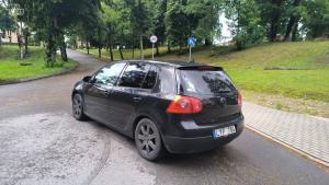 Volkswagen Golf 2005 in Klaipeda, with an engine capacity of 1.90 L and mileage of 374 thousand km for 580 €, photo 4 on AUTOMOTO.COM.LV