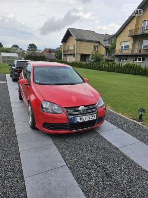 Volkswagen Golf 2005 in Siauliai, with an engine capacity of 2.00 L and mileage of 391 thousand km for 2350 €, photo 3 on AUTOMOTO.COM.LV