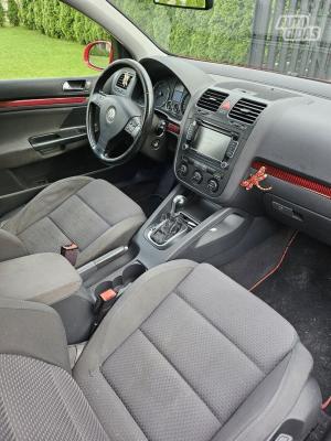 Volkswagen Golf 2005 in Siauliai, with an engine capacity of 2.00 L and mileage of 391 thousand km for 2350 €, photo 6 on AUTOMOTO.COM.LV