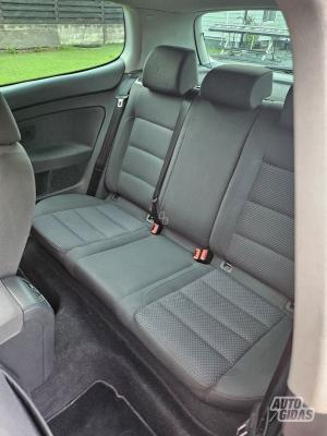 Volkswagen Golf 2005 in Siauliai, with an engine capacity of 2.00 L and mileage of 391 thousand km for 2350 €, photo 8 on AUTOMOTO.COM.LV