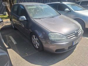 Volkswagen Golf 2005 Viļņa, ar dzinēja tilpumu 1.90 L un nobraukumu 360 tūkst. km par 520 €, foto 3 vietnē AUTOMOTO.COM.LV