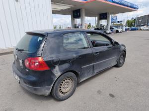 Volkswagen Golf 2005 Klaipėda, ar dzinēja tilpumu 1.90 L un nobraukumu 280 tūkst. km par 400 €, foto 4 vietnē AUTOMOTO.COM.LV
