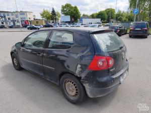 Volkswagen Golf 2005 Klaipėda, ar dzinēja tilpumu 1.90 L un nobraukumu 280 tūkst. km par 400 €, foto 5 vietnē AUTOMOTO.COM.LV