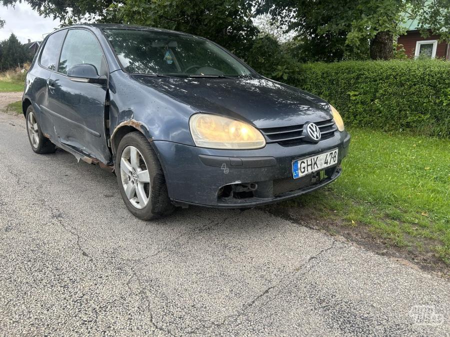 Volkswagen Golf 2005 in Varena, with an engine capacity of 1.90 L and mileage of 314 thousand km for 550 €, photo 1 on AUTOMOTO.COM.LV
